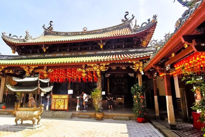 Singapore's Historic Chinatown Walking Tour with Lunch - The Sum Up