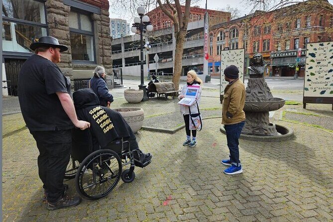 Six Women: A Seattle History Tour - Who Will Love This Tour?