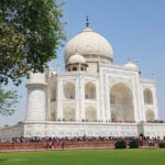 Skip The Line Sunrise Taj Mahal full day Guided Tour by car - What Makes this Tour a Good Choice?