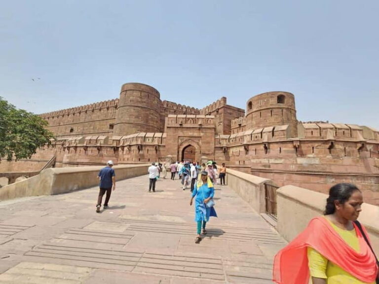 Skip The Line Tour Taj Mahal Day Trip Sightseeing Agra Car