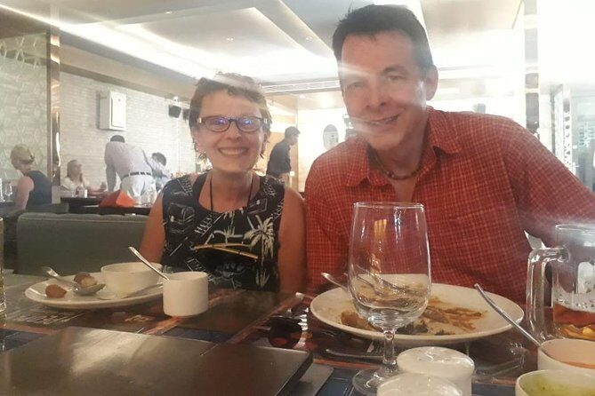 Skip the Lines: Taj Mahal and Agra fort tour from Delhi by Car - The Authenticity and Comfort of Guided Commentary