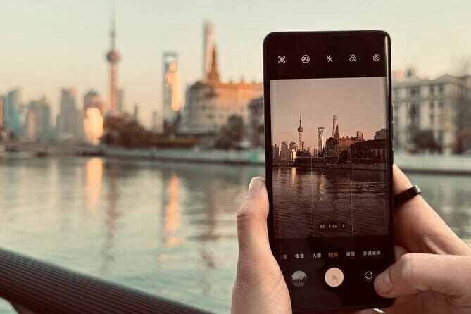 Small-Group Shanghai's Suzhou Creek Walking Exploration - The Former Chamber of Commerce and General Postal Office