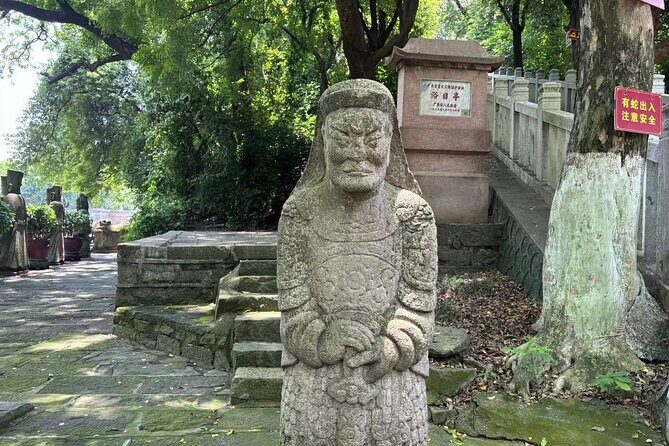 Southern Han Mausoleums Museum and Nanhai God Temple Tour - Who Will Enjoy This Tour?
