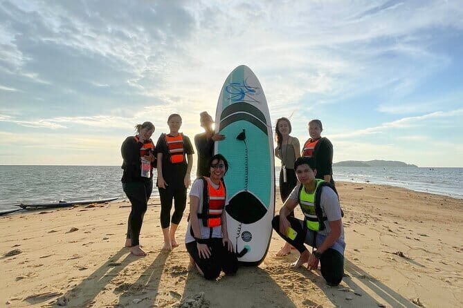 Stand Up Paddle Boarding At Tanjung Aru, Sabah - Who Is This Tour Best Suited For?