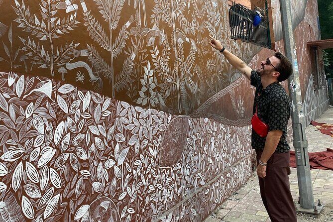 Street Art Walk & Lodhi Gardens with Chai & Food - Practical Details and What to Expect