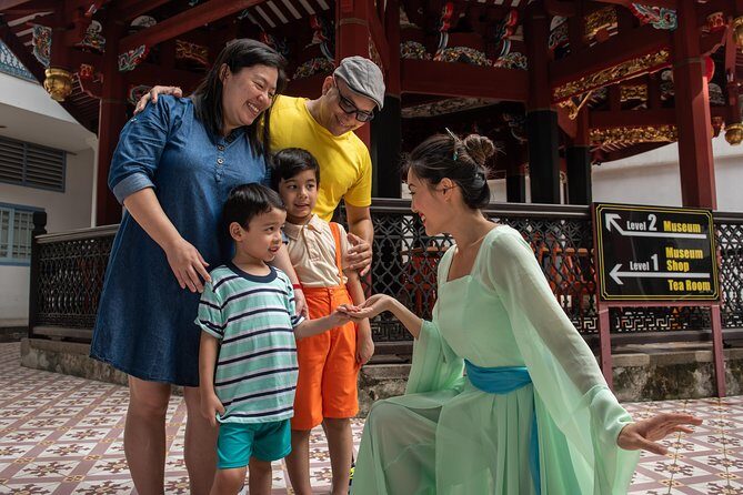 Streets Alive Singapore Walking Tour (Chinatown Edition) - Detailed Breakdown of the Itinerary