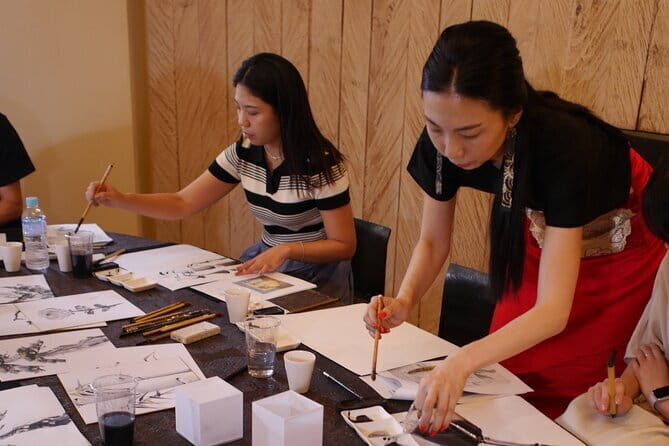 Sumi-e Ink Painting Suiboku-Ga Workshop in a Japanese Teahouse - The Environment and Setting