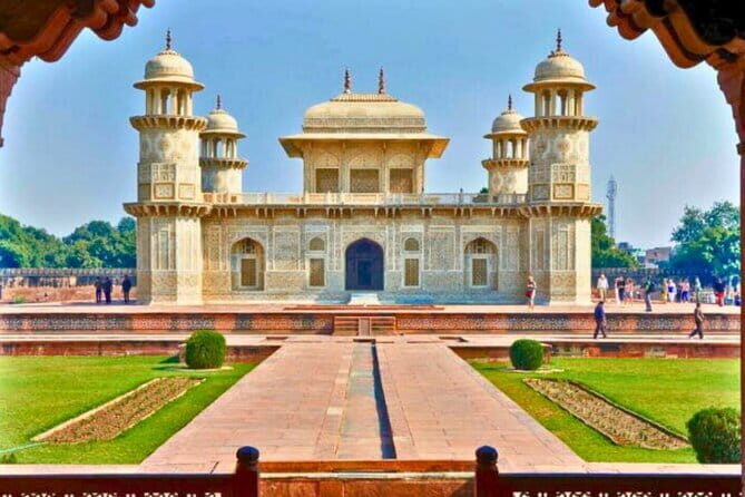 Sunrise Taj Mahal And Agra Private Tour From Delhi - Why This Tour Works Well