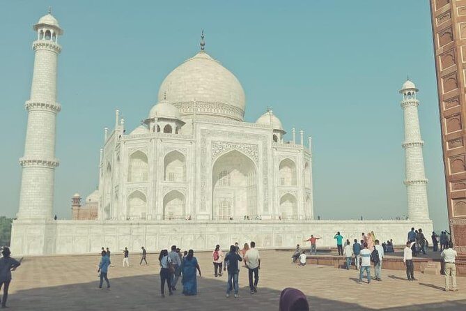 Sunrise Taj Mahal private tour from Delhi to Agra by car - Detailed Breakdown of the Itinerary