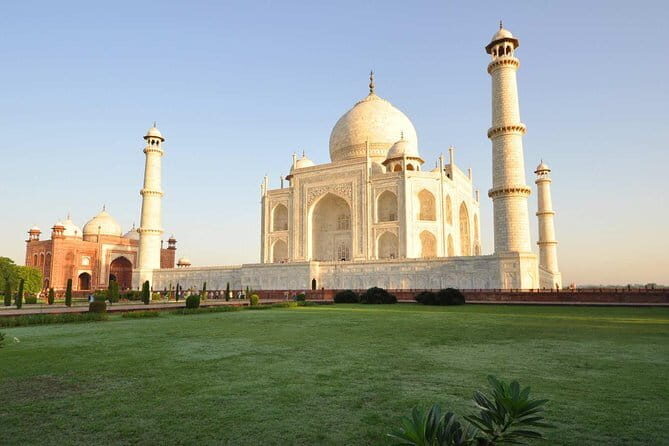 Sunrise Taj Mahal Tour By Car from Delhi - Private Tour - A Closer Look at the Itinerary