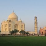 Sunrise Taj Mahal Tour from Delhi with Entrance and Food - Who Should Book This Tour?
