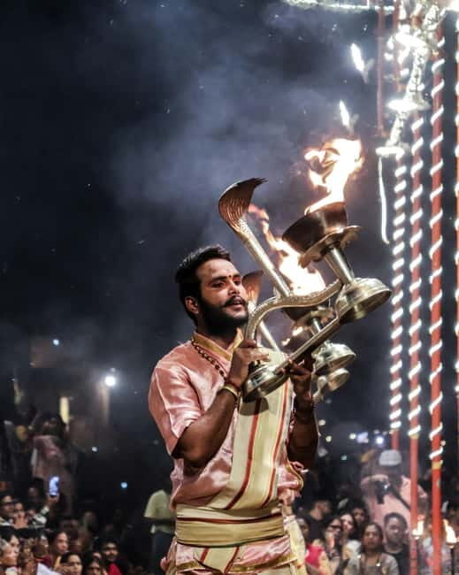 Sunset Boat Ride with Evening Aaarti ceremony varanasi - What to Bring and What to Know
