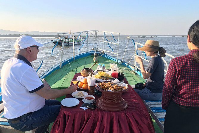 Sunset Cocktails On Boat - A Balanced View: Is It Worth It?