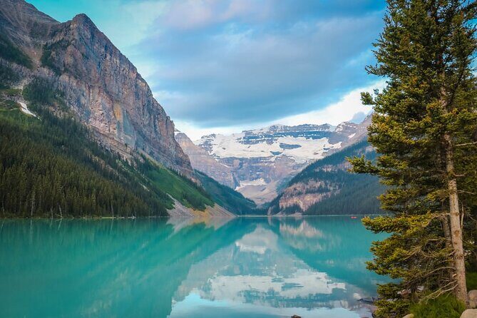 Sunset in Moraine and Lake Louise Tour at 6:00 pm - A Closer Look at the Itinerary