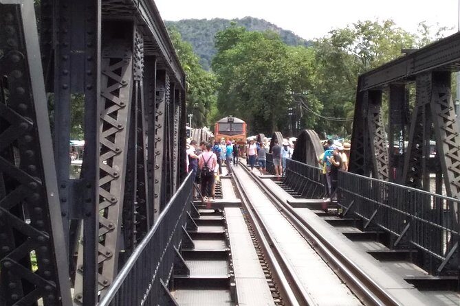 Suvarnabhumi Airport to Kanchanaburi Thailand 1-4 PAX - Who Will Appreciate This Transfer