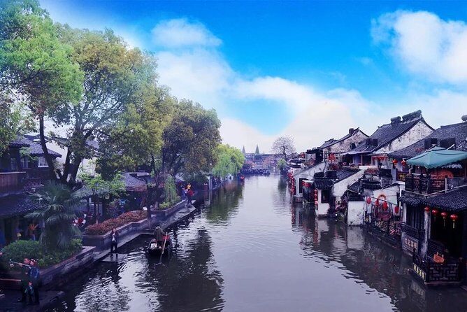 Suzhou Six Arts Museum and Lili Ancient Water Town Private Tour from Shanghai - Practical Details: Comfort and Convenience