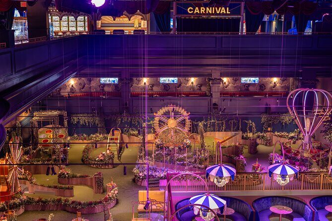 Swingers Indoor Mini Golf at Mandalay Bay - The Four Unique Nine-Hole Courses