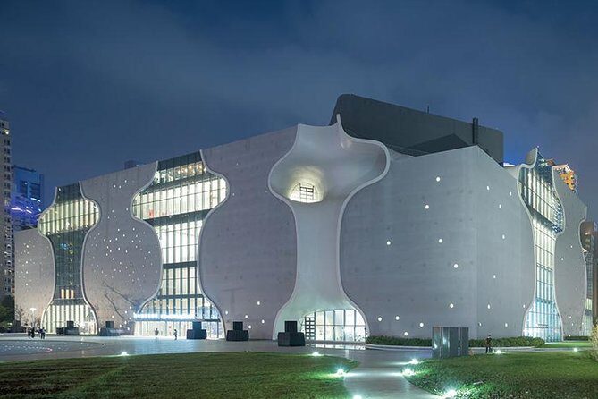 Taichung & Lukang 1 Day Tour - Artistic & Colorful Stops