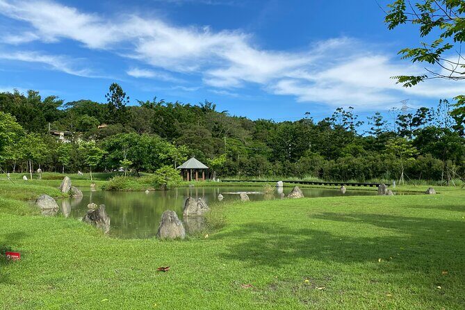 Tainan Ancient Capital & Wushantou Reservoir One Day Tour - Strolling through Old Street: Tainan’s Living Heritage