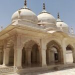 Taj Mahal Agra Fort and Baby Taj One Day Guided Tour From Delhi - What Makes This Tour Stand Out?