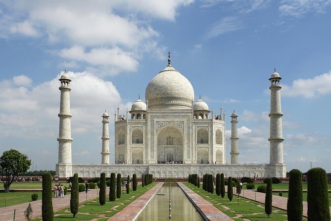 Taj Mahal & Agra Fort Day Tour By Car - From Delhi - What Travelers Say