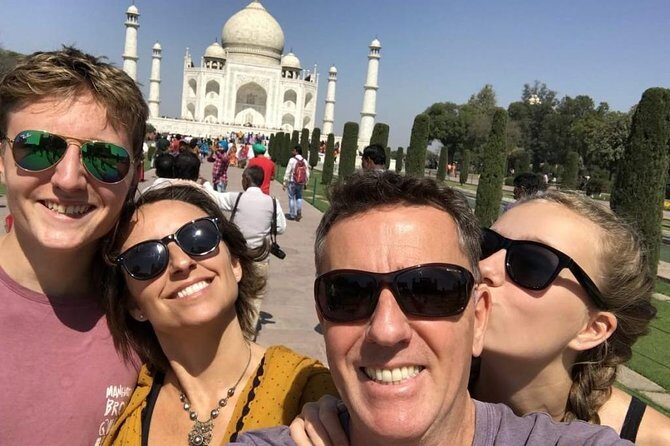 Taj Mahal (Agra) - Full Day trip by Toyota Innova Car - Ex Delhi - Pricing and Value
