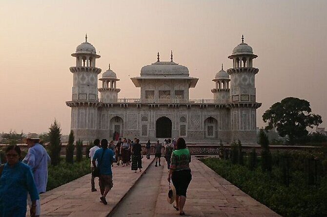 Taj Mahal & Agra Optional Sunrise Tour with 5* Meals - The Experience and Its Impact