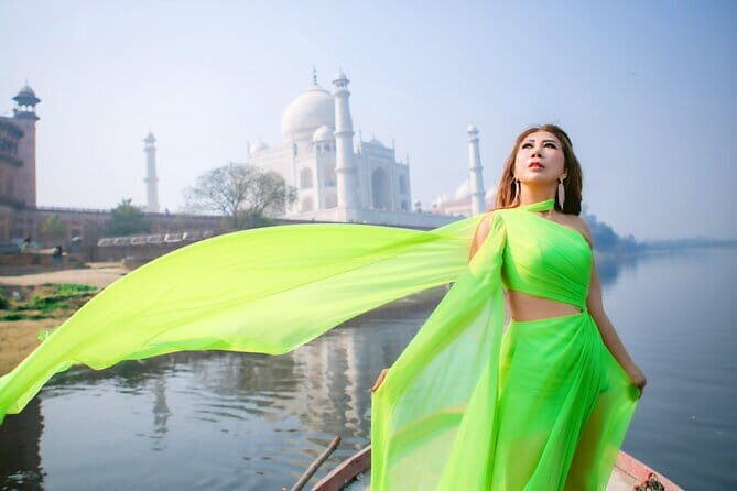 Taj Mahal & Agra Sameday Tour from Delhi by Car with 5 Star Lunch - Who Should Consider This Tour?