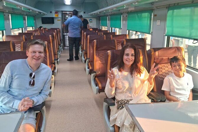 Taj Mahal Day Tour from Delhi by Superfast Train - All Inclusive - The Value for Travelers