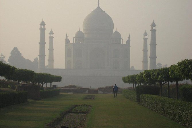 Taj Mahal Early morning Sunrise Tour with Entrance from Delhi by Private AC Car - Who Will Love This Tour?