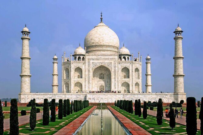 Taj Mahal Full Day Private Tour By Gatimaan Express - Exploring Agra Fort: A Mughal Stronghold