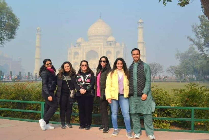 Taj Mahal: Guided Tour with Professional Photoshoot - Exploring the Itinerary: What to Expect