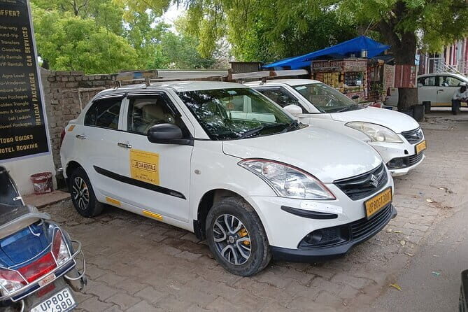 Taj Mahal Private Day Tour From Delhi with Transportation - The Magnificent Agra Fort