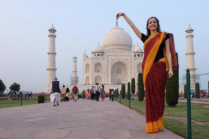 Taj Mahal Sunrise and Agra Fort Tour From Delhi By Private Car - What Travelers Say