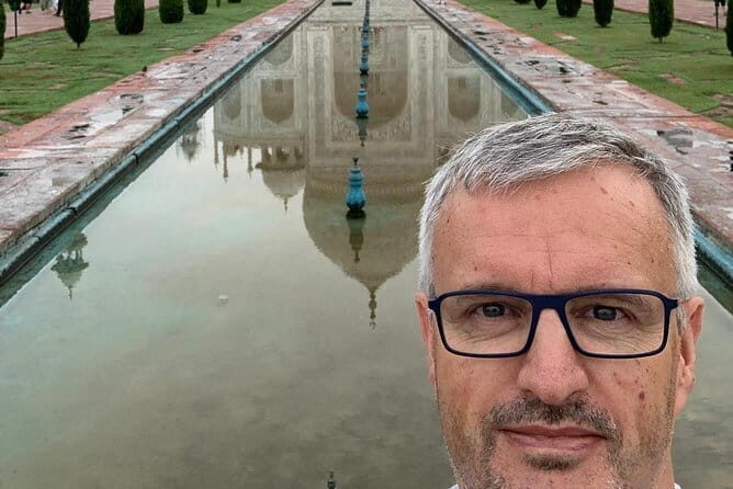 Taj Mahal Sunrise VIP Entrance Tickets from Delhi All Inclusive - Who Will Love This Tour?