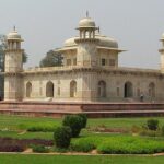 Taj Mahal & Wildlife SOS Elephant Sanctuary Tour from Delhi/Agra - Exploring the Details: The Itinerary