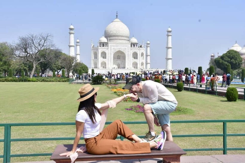 Taj Mahal with Professional Photoshoot - The Real Benefits of the Experience