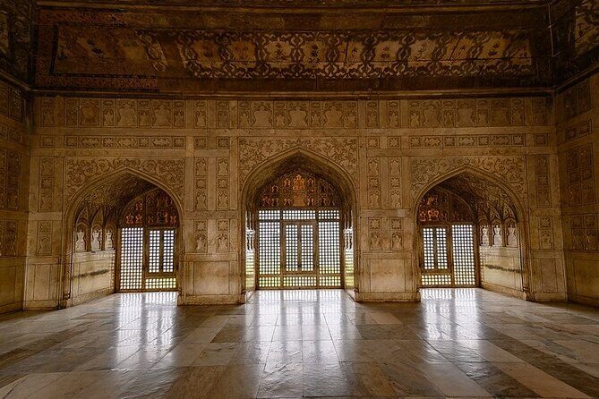 Taj Mahal,Agra Fort,Baby Taj and Methab bagh Day Trip from Delhi - What the Reviews Tell Us
