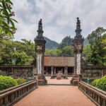 Tam Coc Hoa Lu Ancient Capital Deluxe Tour depart from Hanoi Old Quarter - Traditional Lunch with Local Flavor