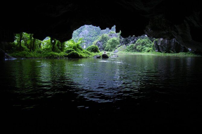 Tam Coc Ninh Binh - Hoa Lu - Deluxe Daily group Tour - Who Is This Tour Best For?