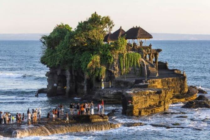 Tanah Lot Temple, Rice Terrace and Twin Lake Tour - What the Tour Offers in Practical Terms