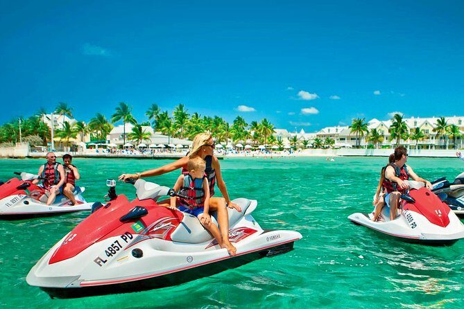 Tanah Lot temple + Taman Ayung temple at dusk / Private tour 8 hours, Hotel transfer, English/Japanese driver / guide, Arrangements OK - Who Is This Tour Best For?