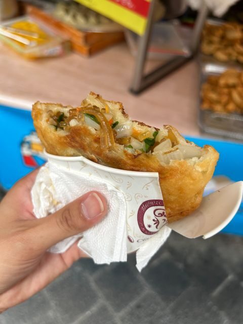 Taste hidden street food in Seoul with a 2.5h food tour - Authenticity and Overall Value