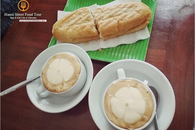 Tasting 8 Different Street Foods + Local Drink at Evening Time by Walking - Exploring Hanoi’s Street Food Scene: What to Expect