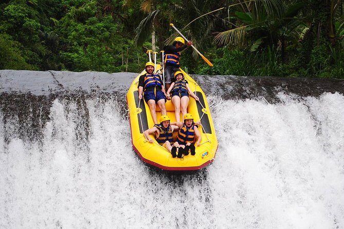Telaga Waja River White-Water Rafting with Buffet Lunch - The Heart of the Tour: 14 Kilometers of White Water Thrills