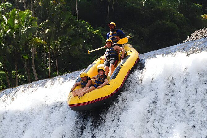 Telaga Waja White Water Rafting and Uluwatu Sunset Tour - Uluwatu Temple and Sunset Serenity