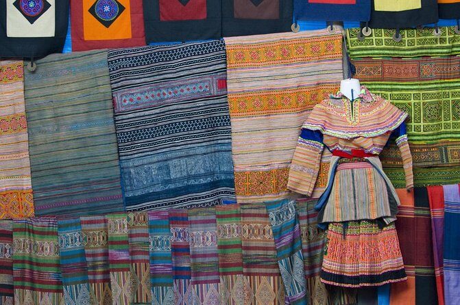 The 10 Tastings of Chiang Mai With Locals: Private Street Food Tour - The Guides: The Heart of the Experience