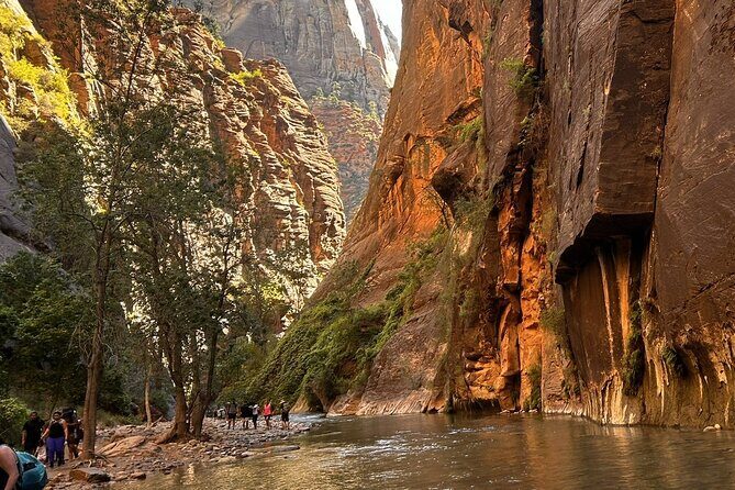 The Famous Narrows Trail in Zion National Park - What About the Cost?