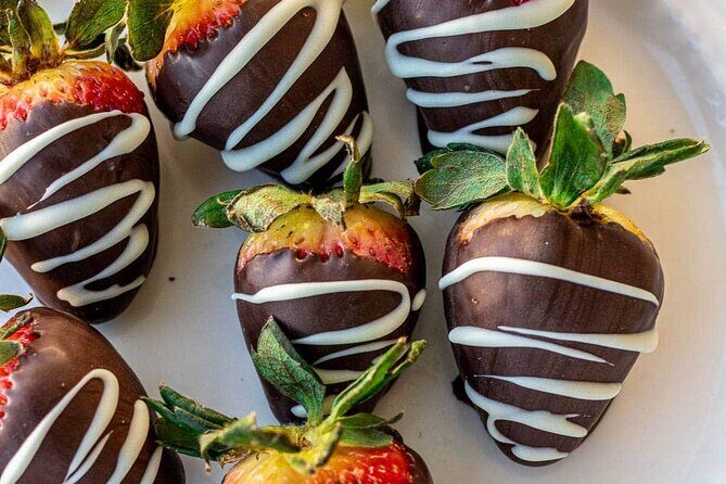 The Floating Feast A Luxurious Brunch Experience - Who Will Love This Experience?