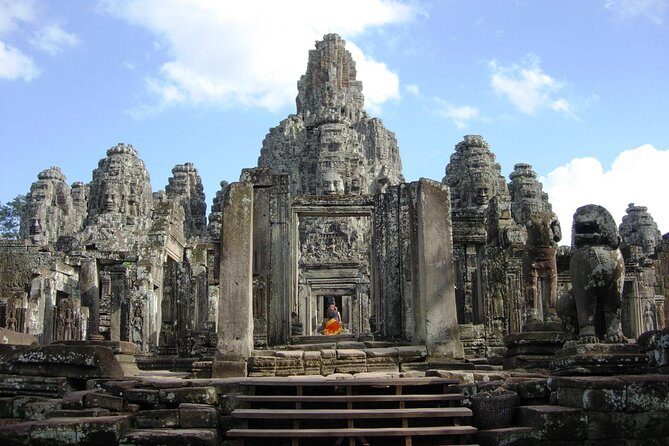 The Unmissable Realm of Angkor Thom - Transportation & Logistics